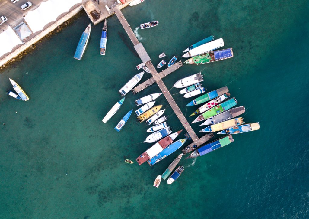 Dermaga Ujung Labuan Bajo, Dermaga Kayu yang Selalu ramai di Bajo